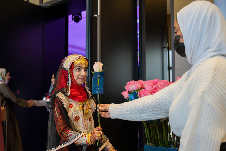 Floward – Floward is an online flowers and gifting company; we pride ...